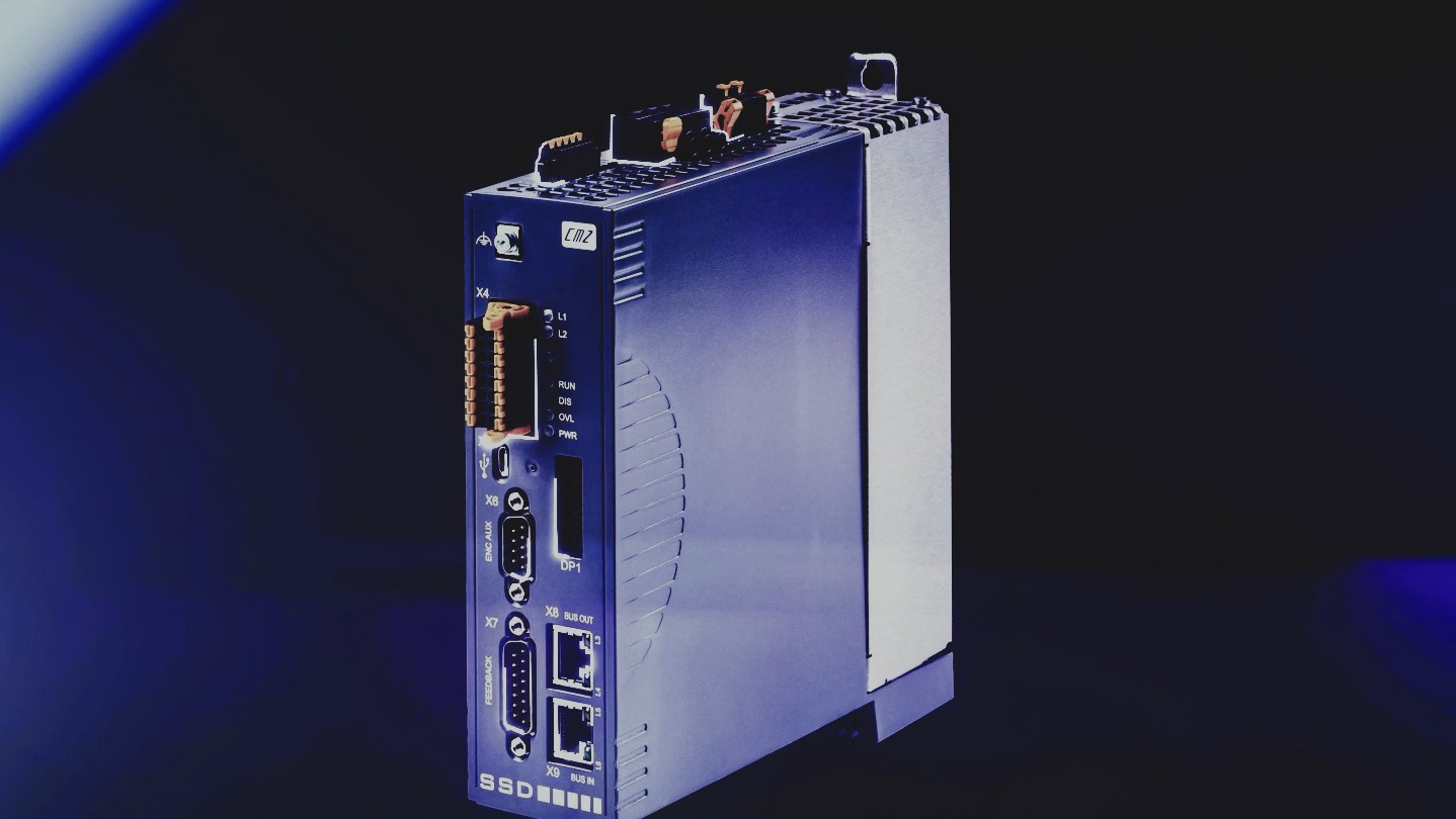 SSD SMART DRIVE. JOIN THE EVOLUTION! - www.cmz.it